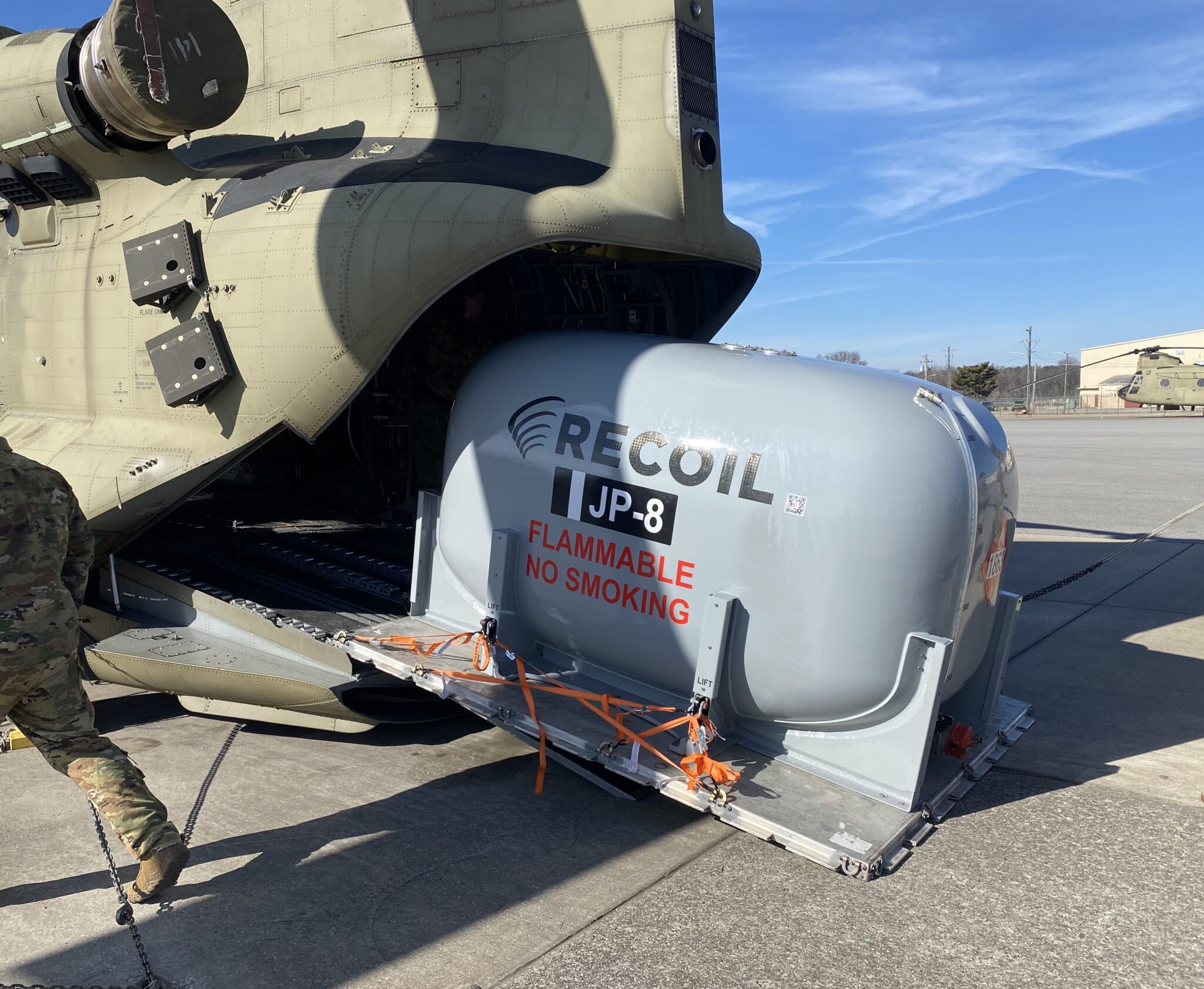 US Army evaluates Recoil Aerospace fuel tank - Vertical Aviation ...